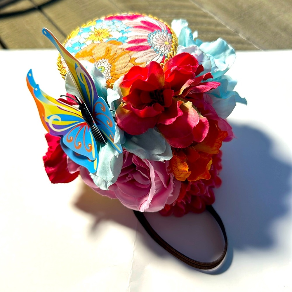 Chiki Bird Mini Top Hat Fascinator - Gem